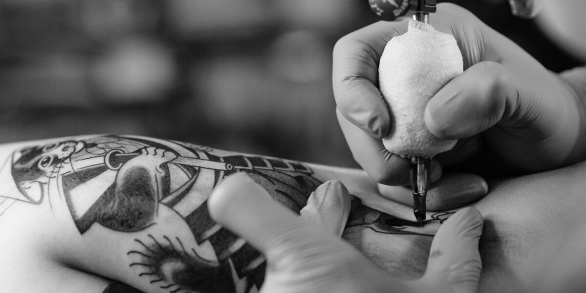Mom with 800 tattoos says she can’t get a job Mom with 800 tattoos says she can’t get a job